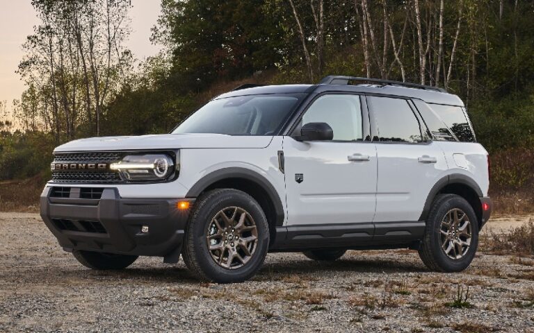How to Navigate the Ford Bronco Sport's Infotainment System